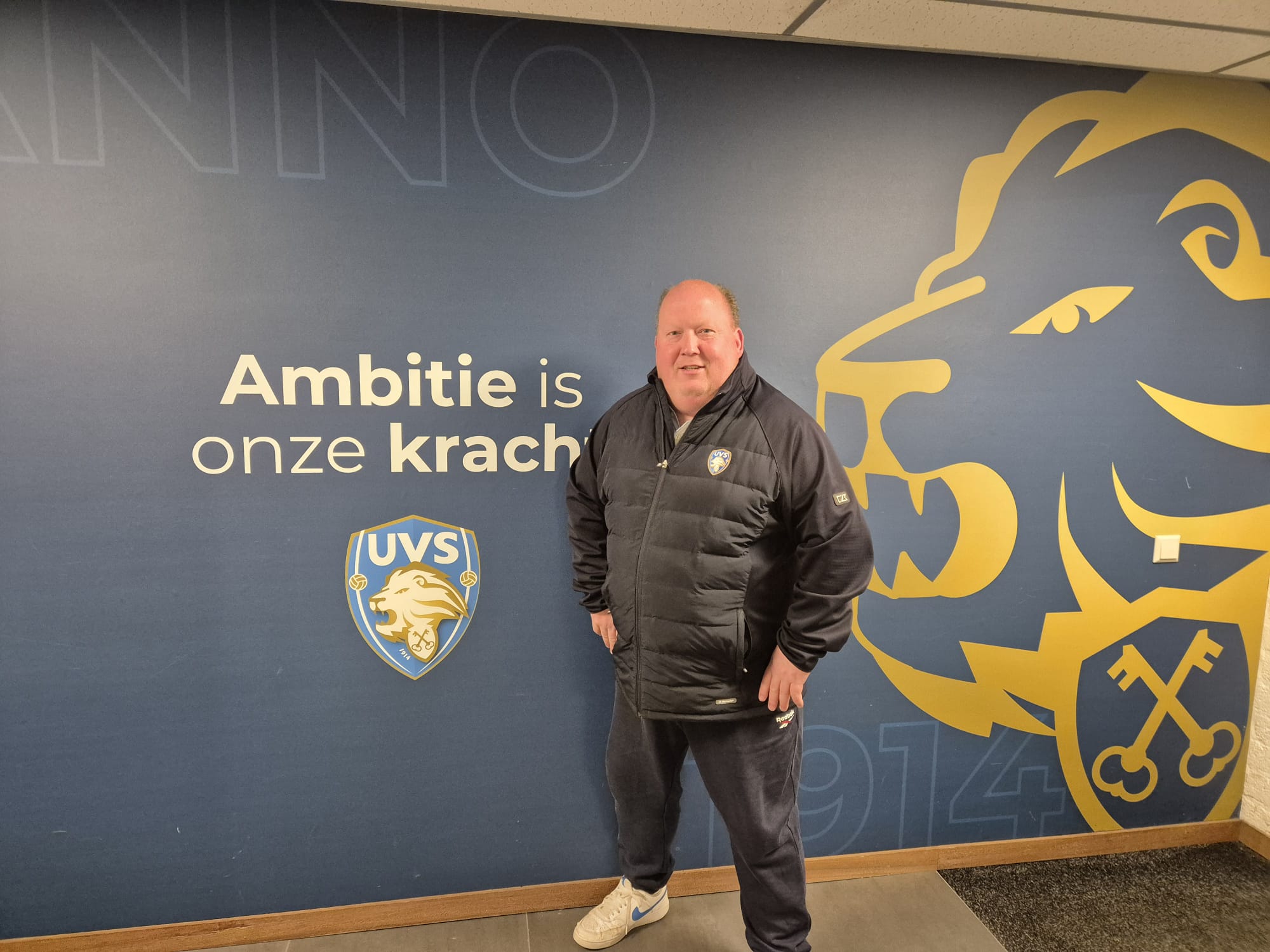 Michael Lamers nieuwe trainer UVS JO17-1 - UVS Leiden